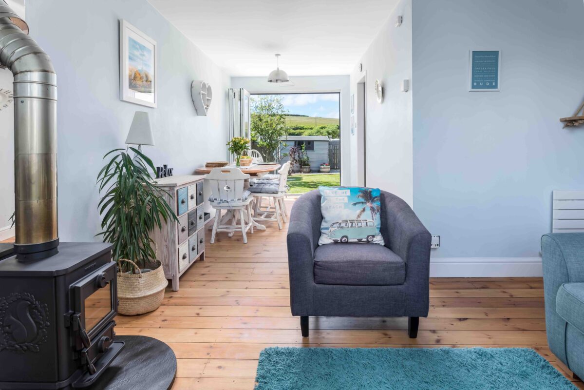 Pebbles | Dog Friendly Bude Cottage | Wooda Holida Park