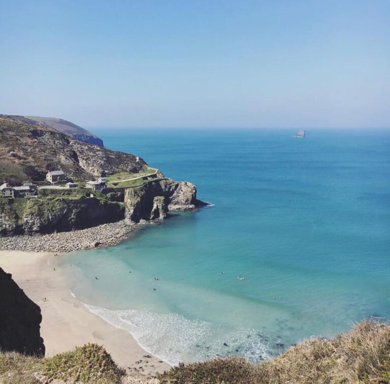 Secret Cornish Coves | Wooda Holiday Park